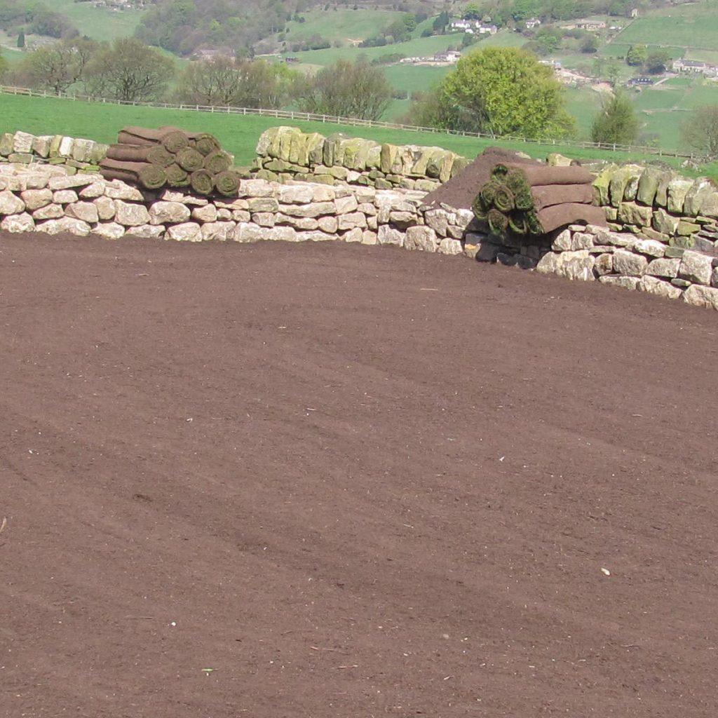 Soils - Tommy Topsoil | Top Soil, Bags, Loose Loads