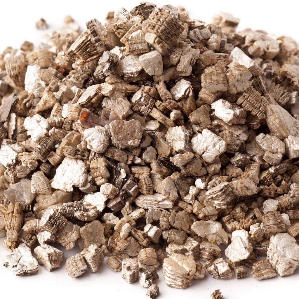 Vermiculite - Tommy Topsoil | Composts, Hubberton, Yorkshire